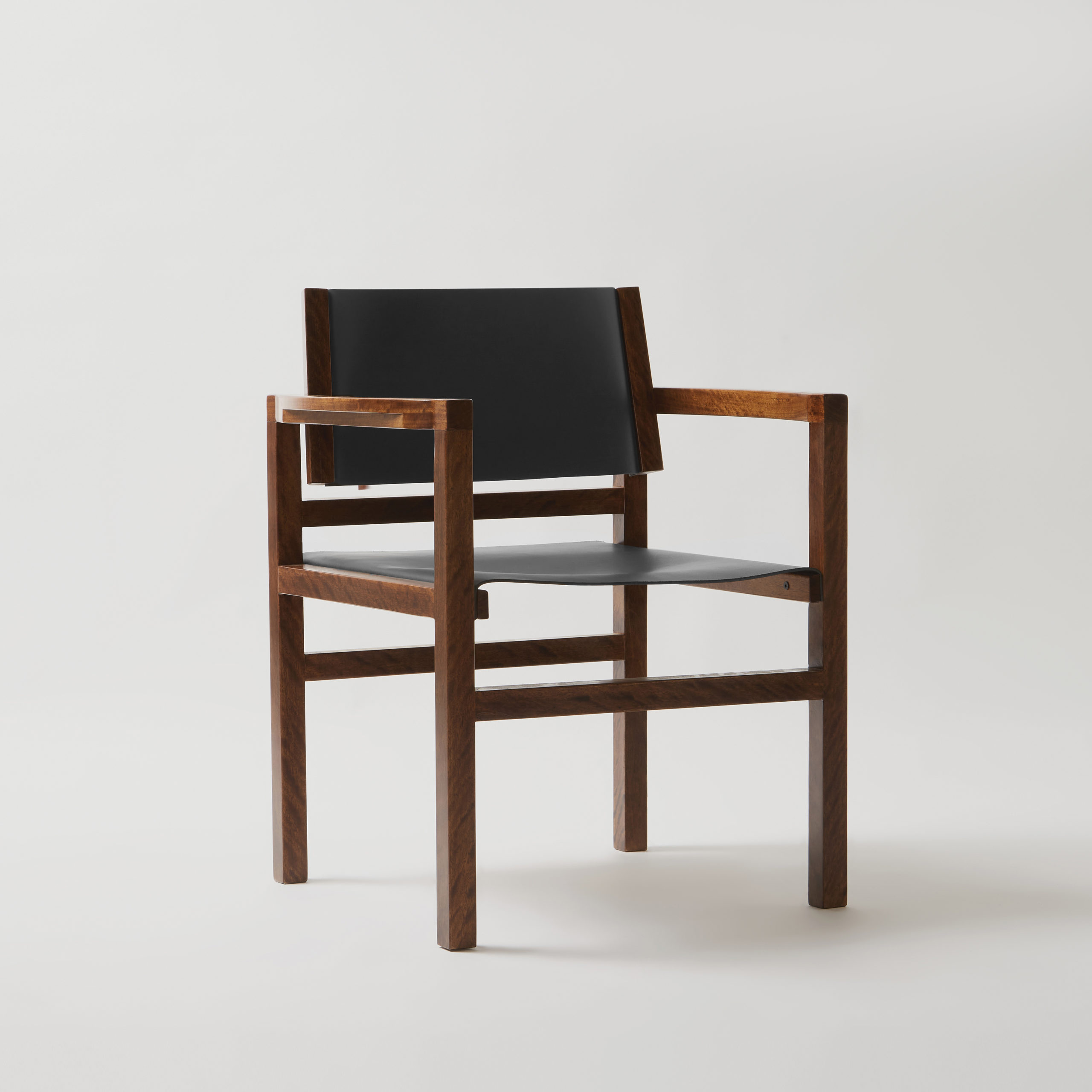 Sínte Chair - Maxton Fox